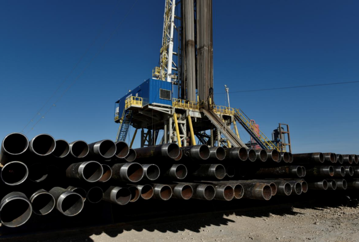 U.S. Weighs Paying Drillers to Leave Oil in Ground Amid Glut - Energy ...