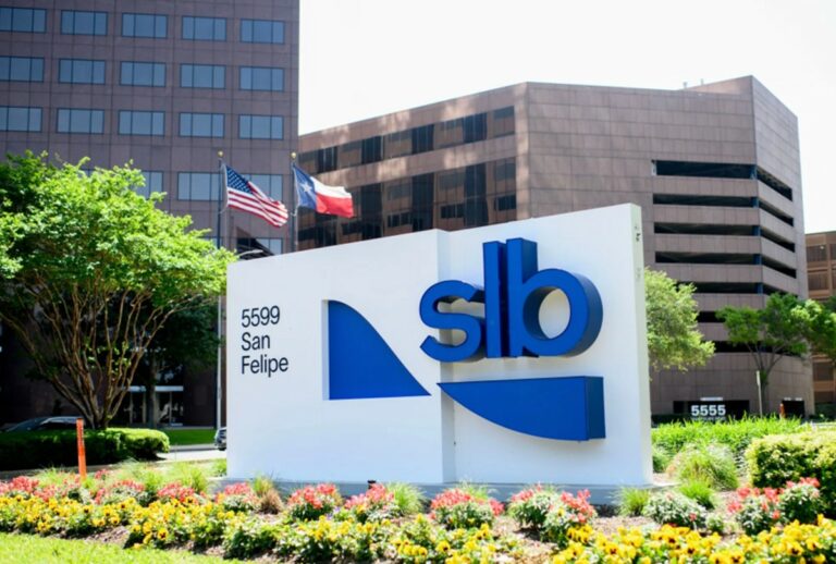 SLB Says its Russia Business Aligns With New US Sanctions as Revenue ...