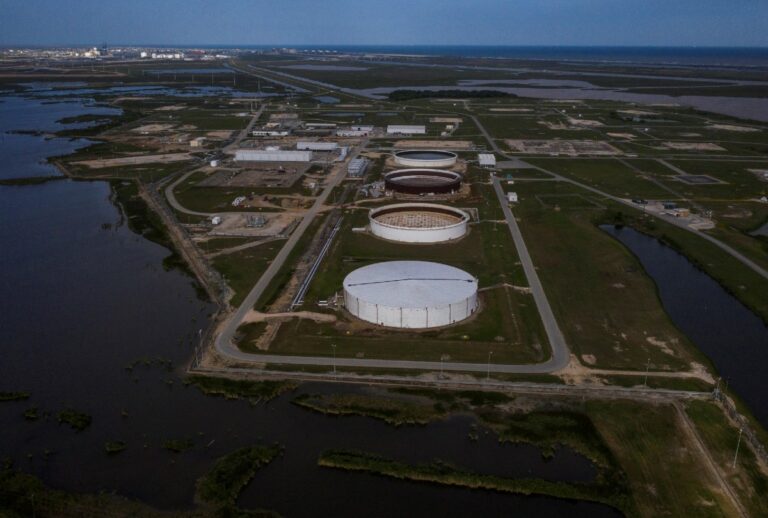 US Crude Stocks Rise, Gasoline and Distillate Inventories Fall – EIA ...