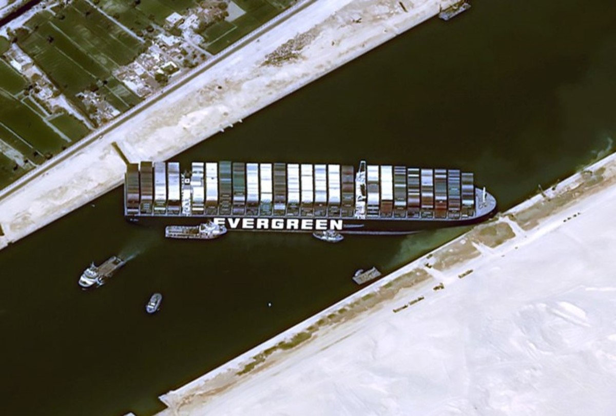 Suez Canal steps up efforts to free stuck vessel, U.S. watches energy ...