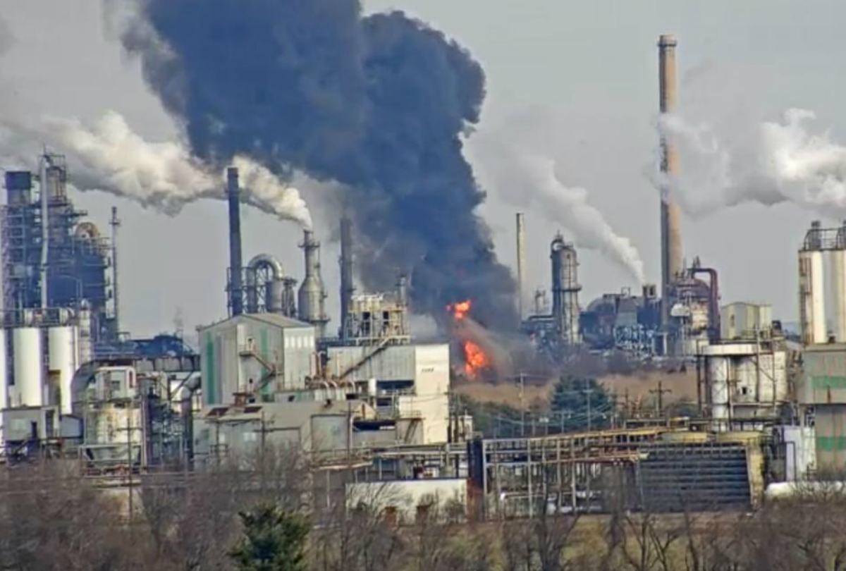 PBF Energy battling fire at crude unit of Delaware refinery - Energy ...